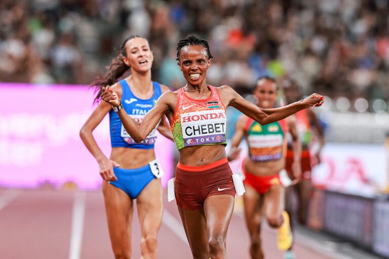 World Champs Women’s 10K — Chebet Starts Double-Double Bid - Track ...